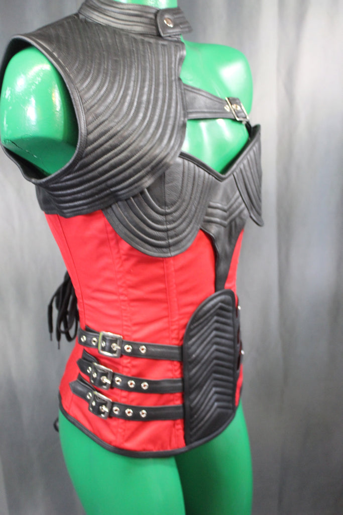 Corset with Armor Bolero by The Otter and The Fox – Wolfstryker Leather